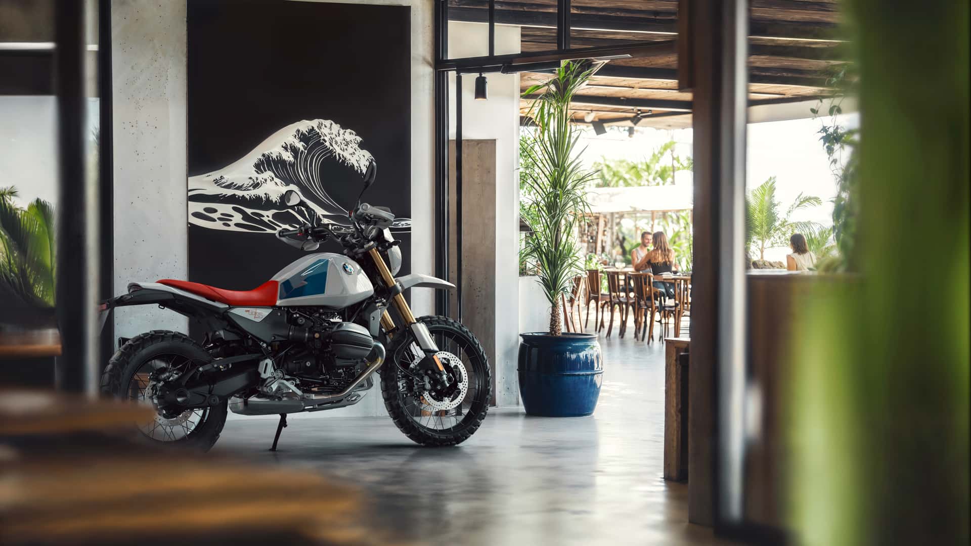 Update: BMW's New Adventure Motorcycle is an Old-School Vibe, But Why ...