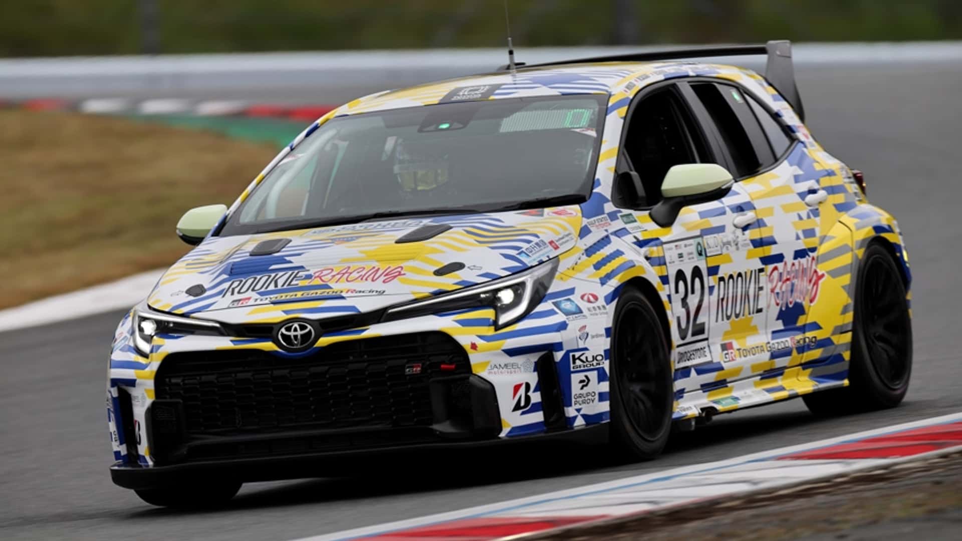 How hydrogen-powered Toyotas become more efficient