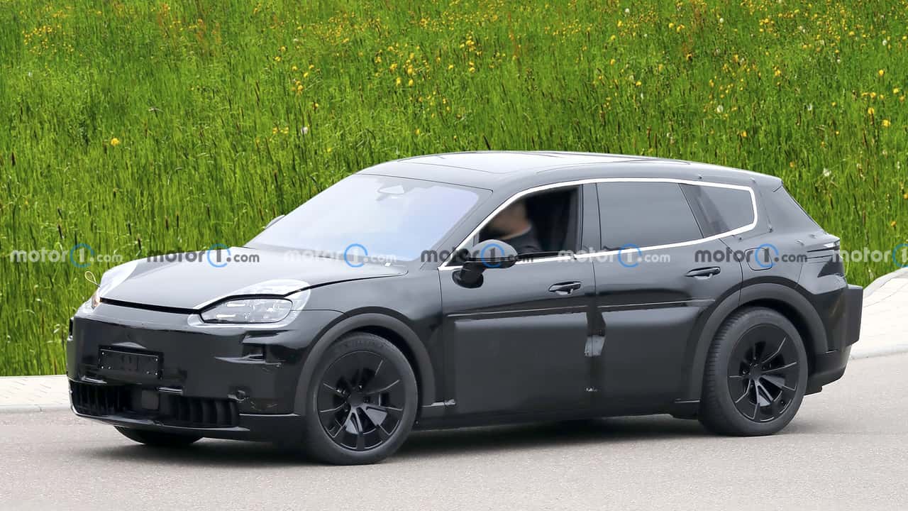 Porsche K1 (2027): Schräges 7-Sitzer Luxus-SUV erstmals erwischt