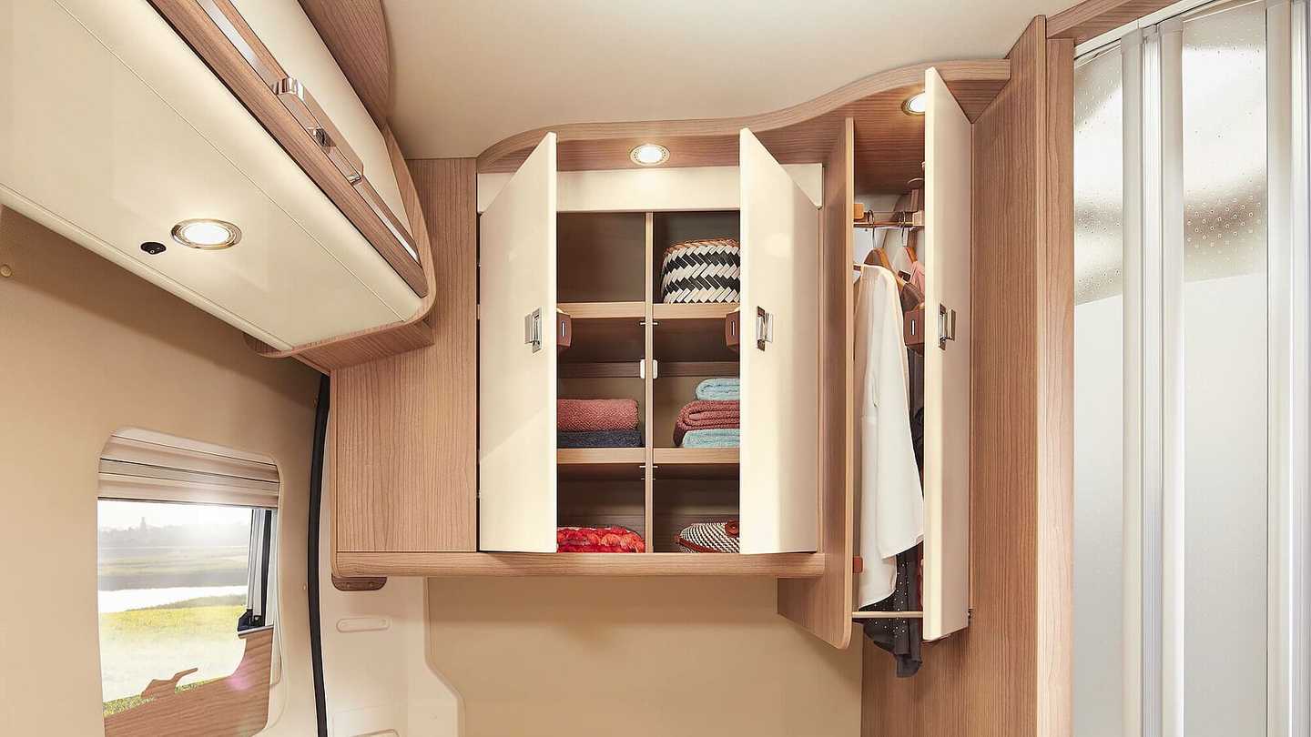 Esta camper Carthago es asequible y viene con calefacción