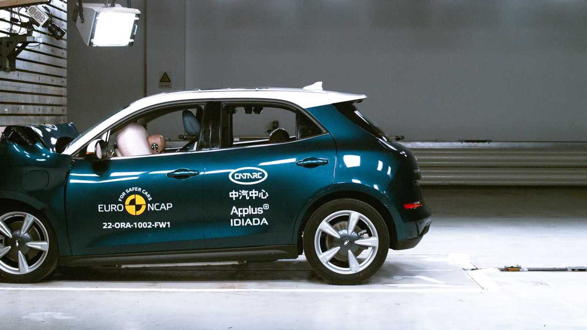 La Tesla Model Y reçoit 5 étoiles aux crash-tests