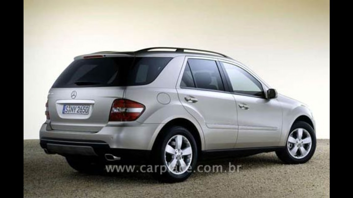 Linha 2008 do Mercedes ML chega com novidades - ML 500 ganha novo motor