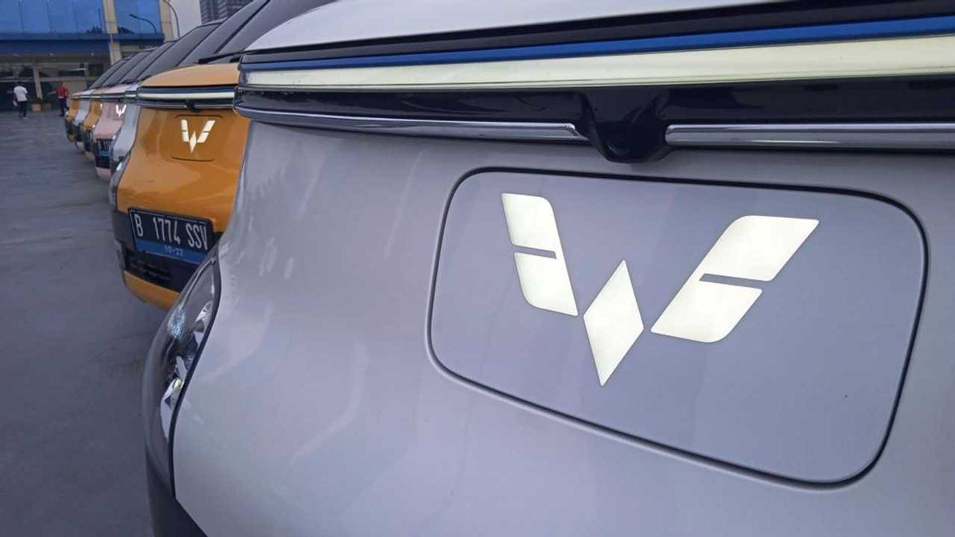 Menguji Wuling Air ev di Keramaian Lalu Lintas Kota