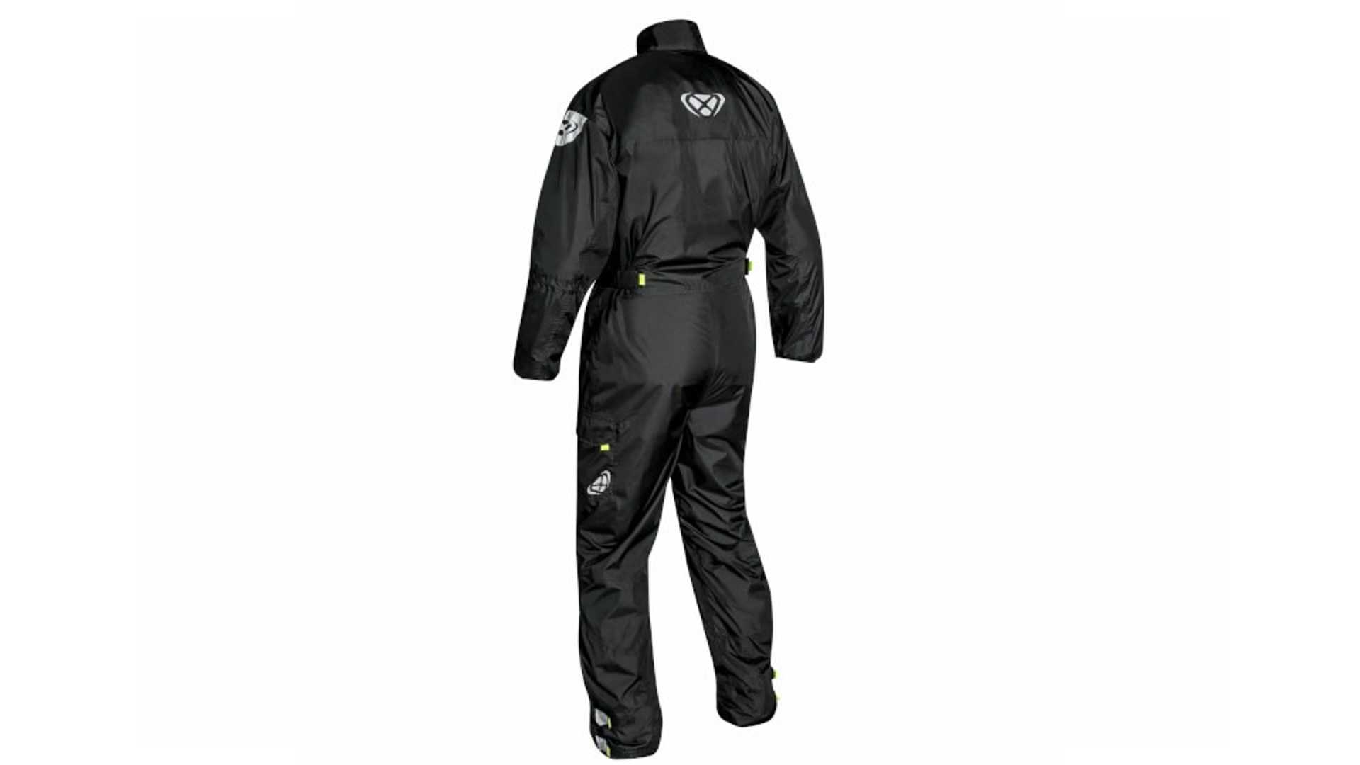 Check Out Ixon’s Yosemite Rain Suit For Bad Weather Riding