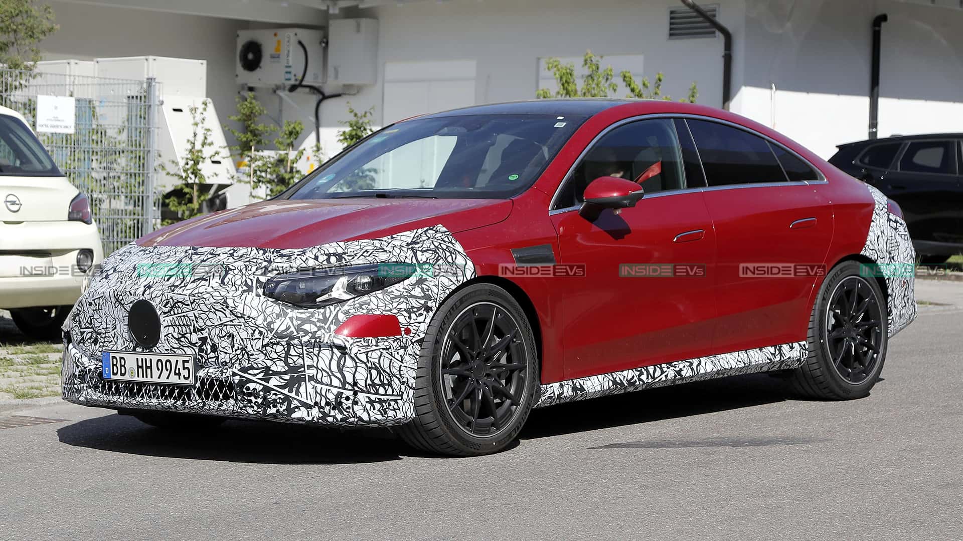 Mercedes-AMG CLA 45 (2025) als Erlkönig erwischt: Electric only