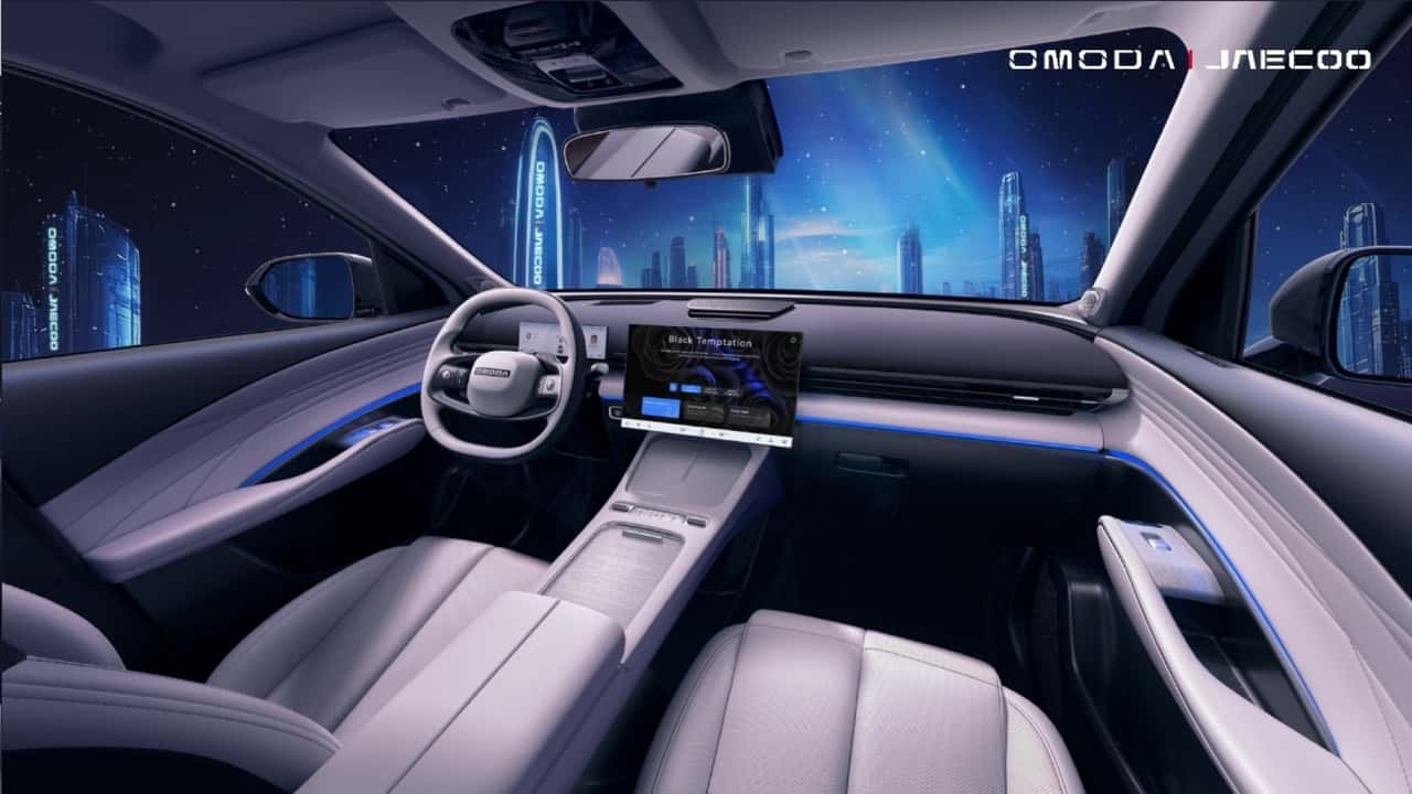 Omoda 7: First interior photos before debut