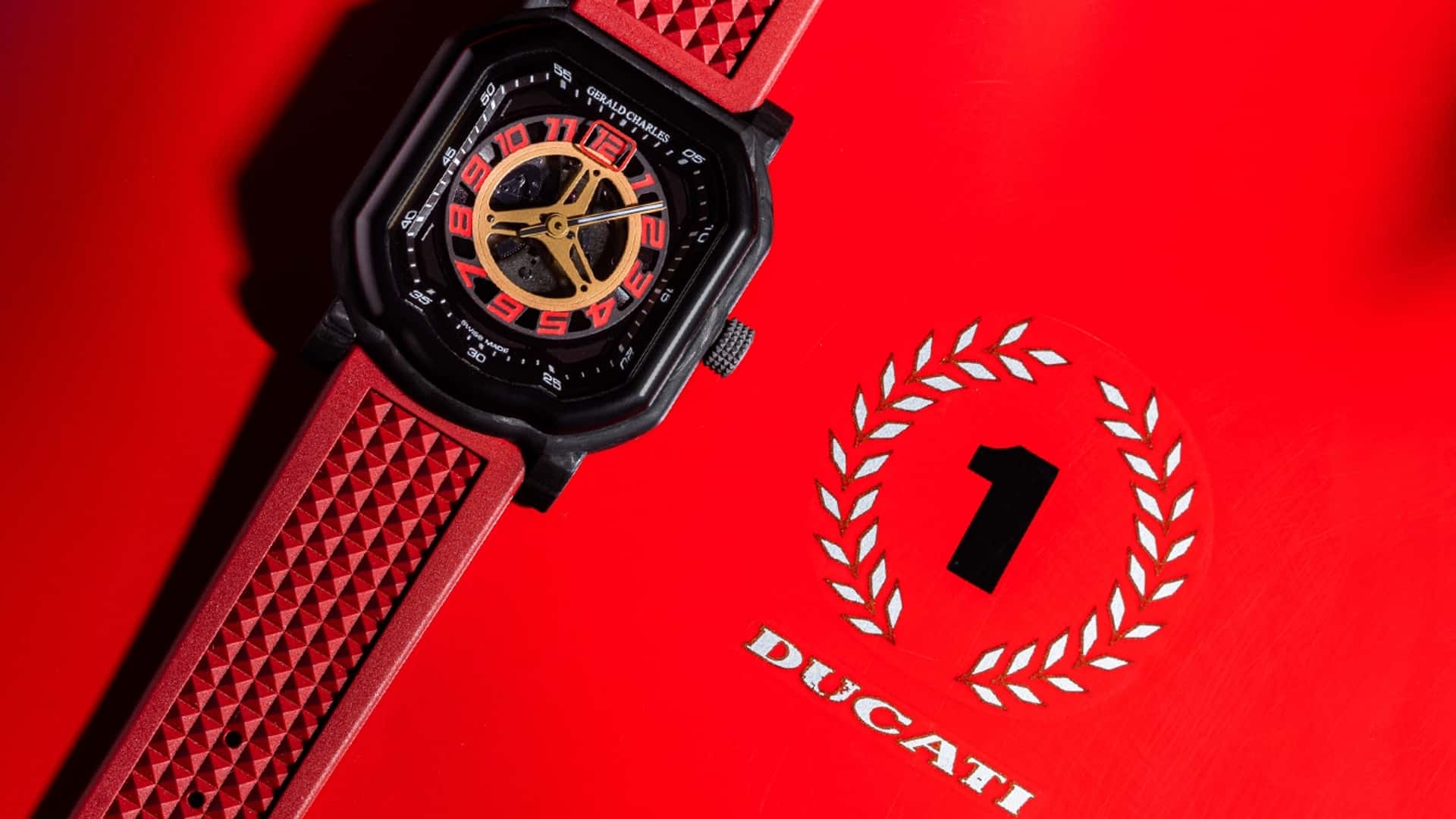 Ya puedes 'babear' con este reloj Ducati, pero no preguntes por el precio