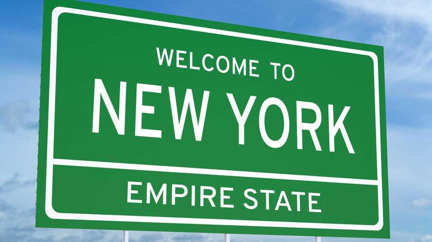 Articles by Megan Glosson | Motor1.com