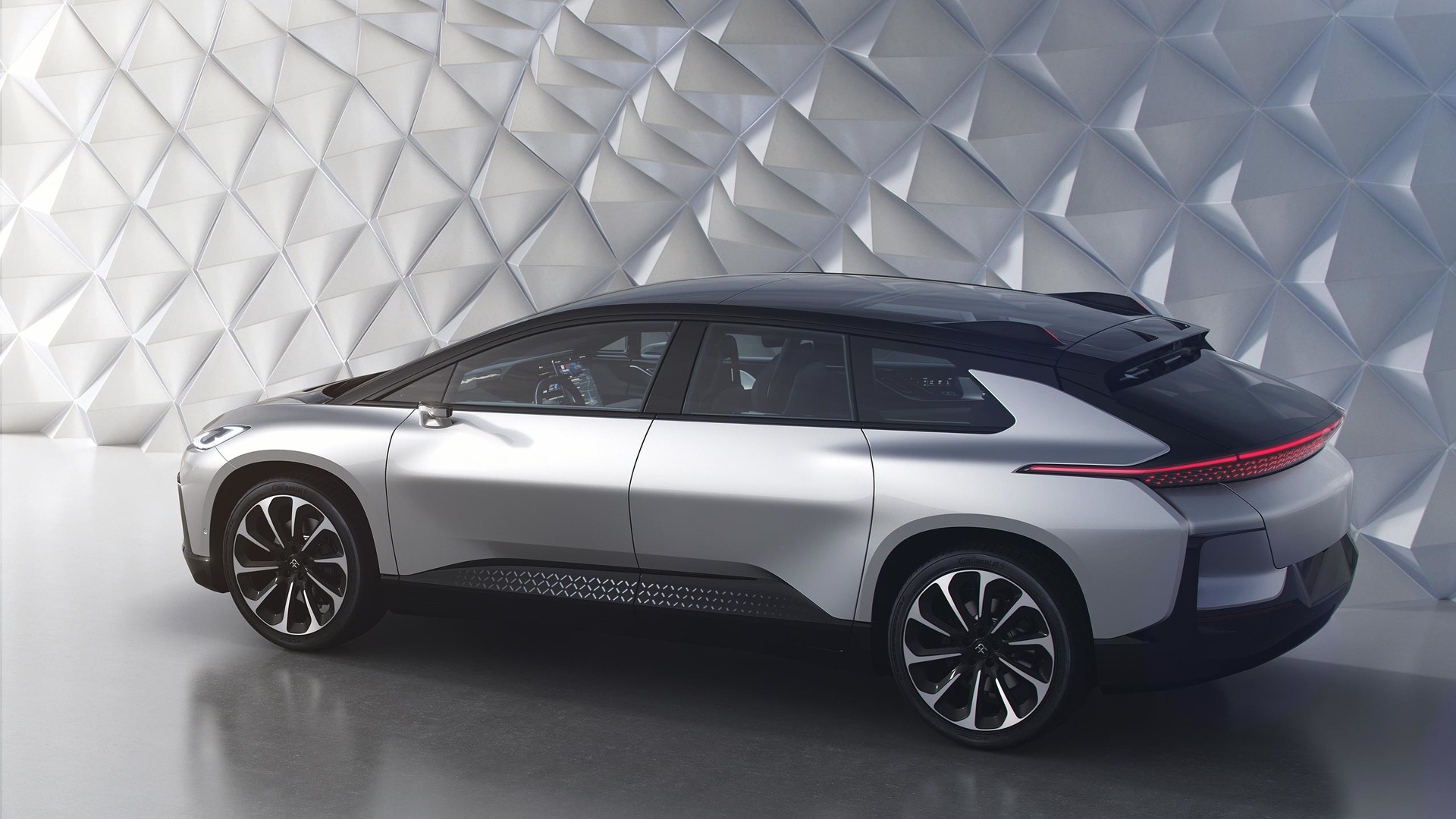 Faraday Future büyük bir yatırım daha aldı