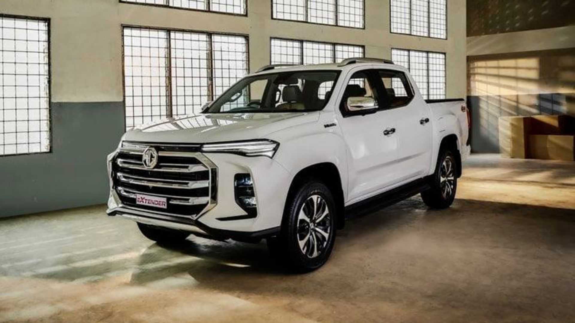 MG Extender | Motor1.com Photos