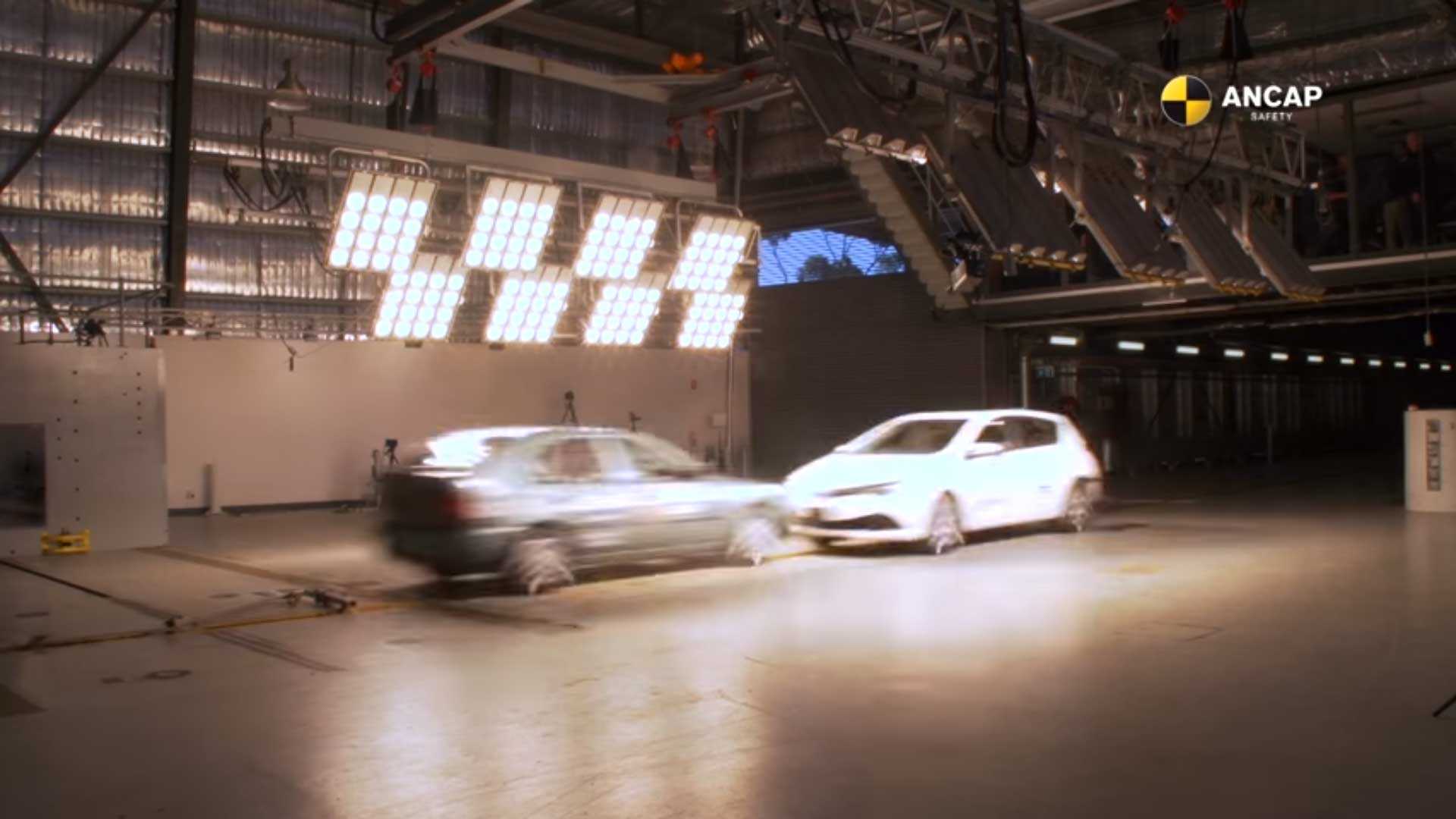 Toyota Corolla Crash Test