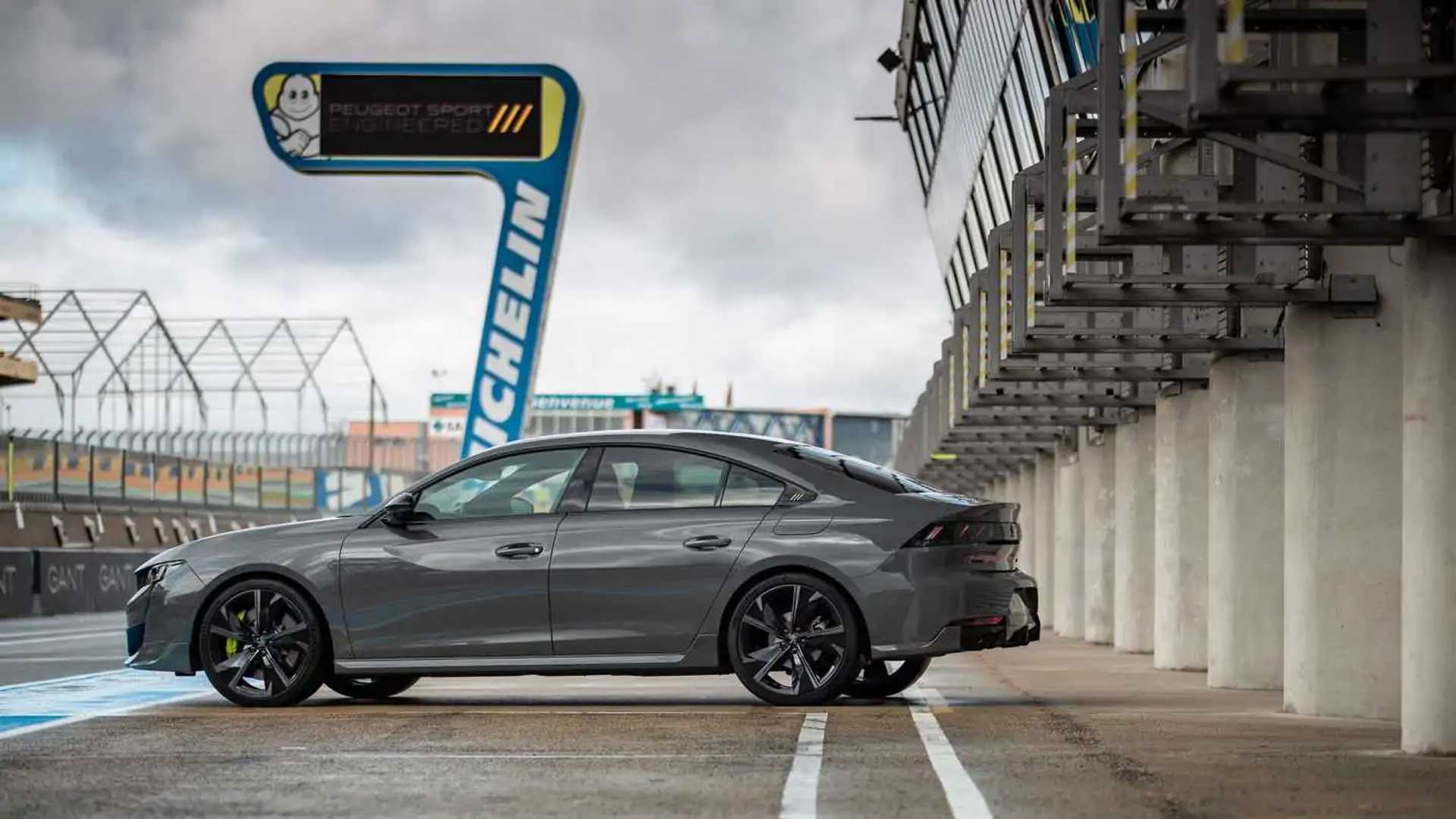 Essai Peugeot 508 PSE (2021) | Motor1.com Photos