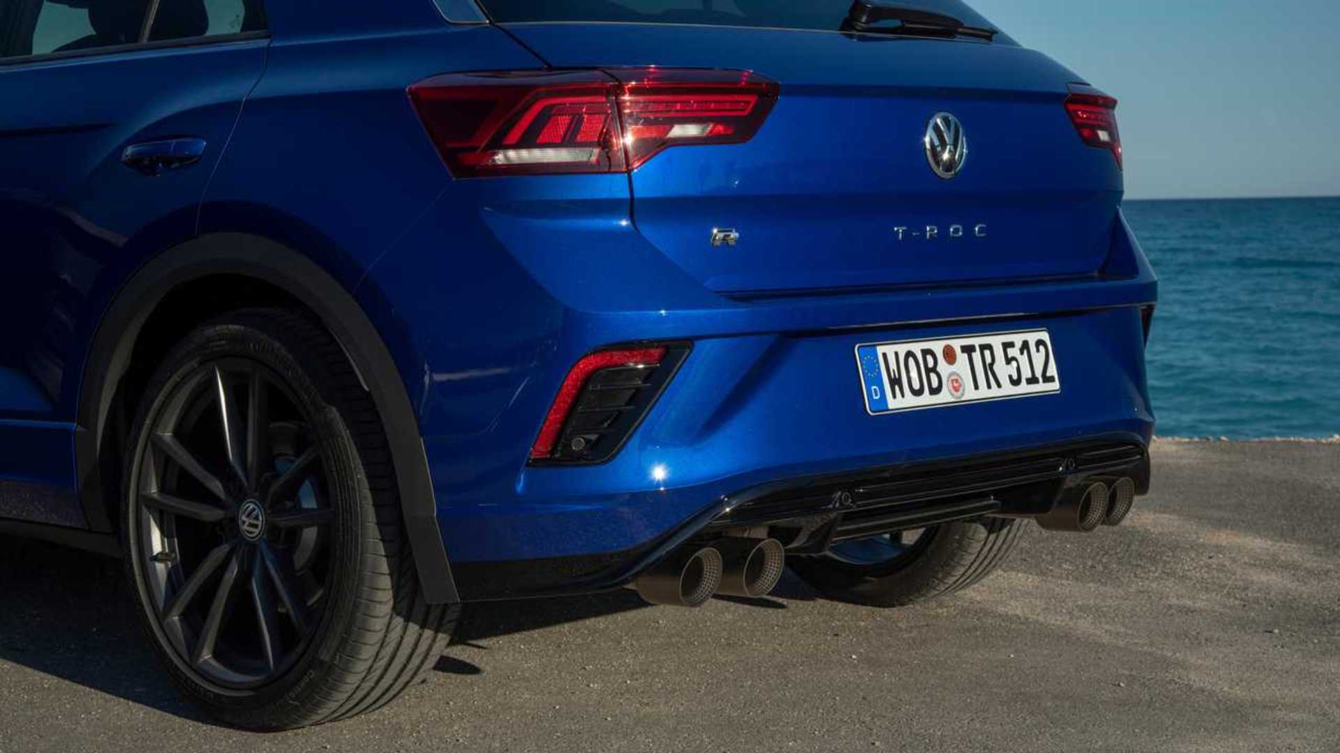 Volkswagen T-Roc R, il SUV compatto arriva a 300 CV