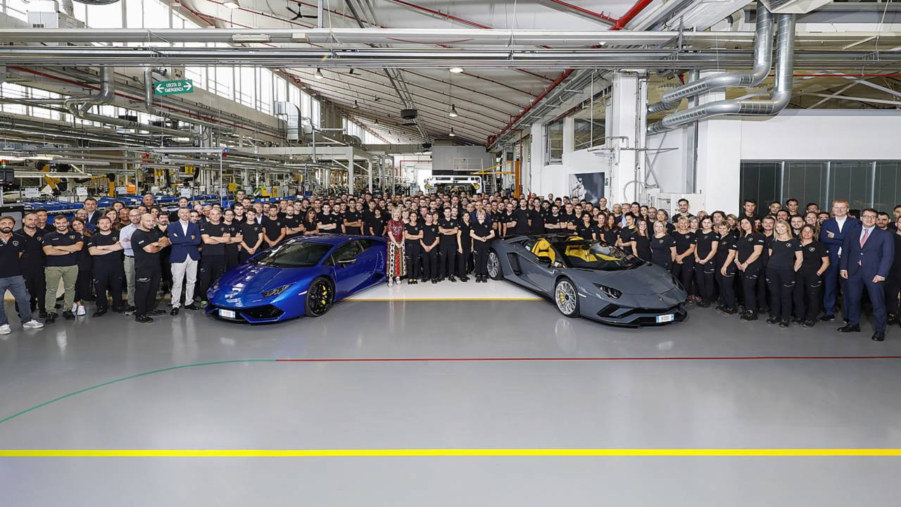 Get a tour of Lamborghini’s factory without traveling to Italy