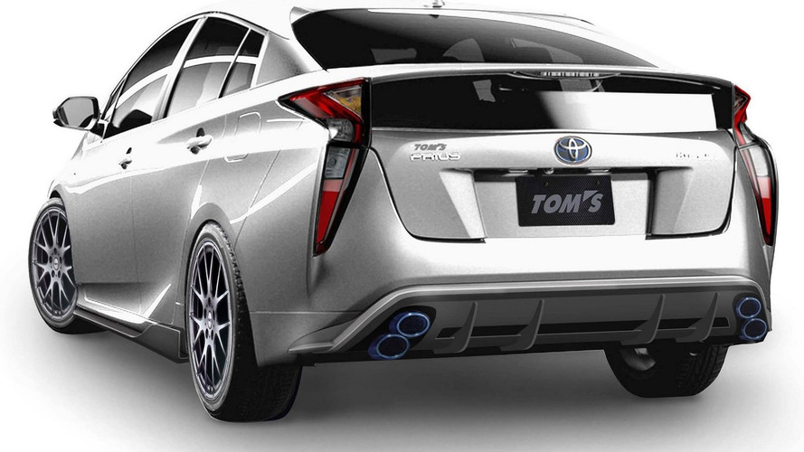 Toyota Prius+ News and Reviews | Motor1.com