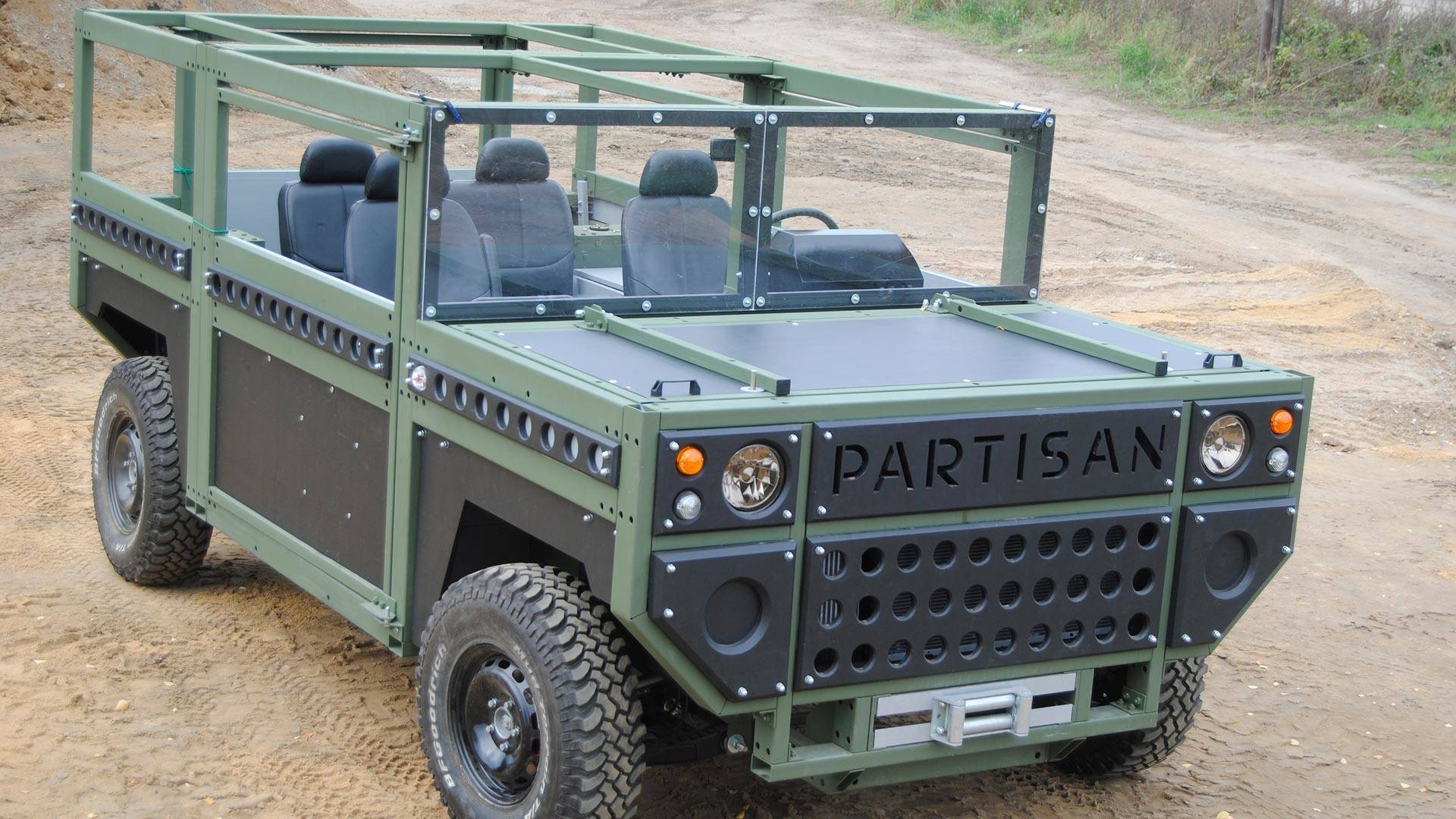 Partisan One Military SUV Puts Simplicity Above Looking Good