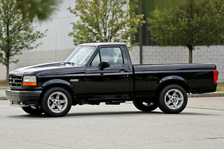 Ford SVT Lightning Almost Had An SUV Brother Called The Thunder