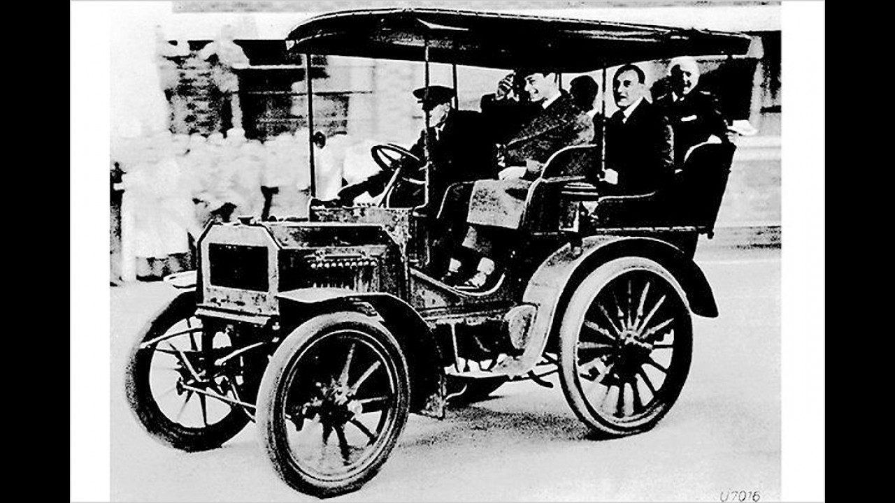 Der Fuhrpark von Queen Elizabeth II., ihrem Gefolge und ihren Ahnen