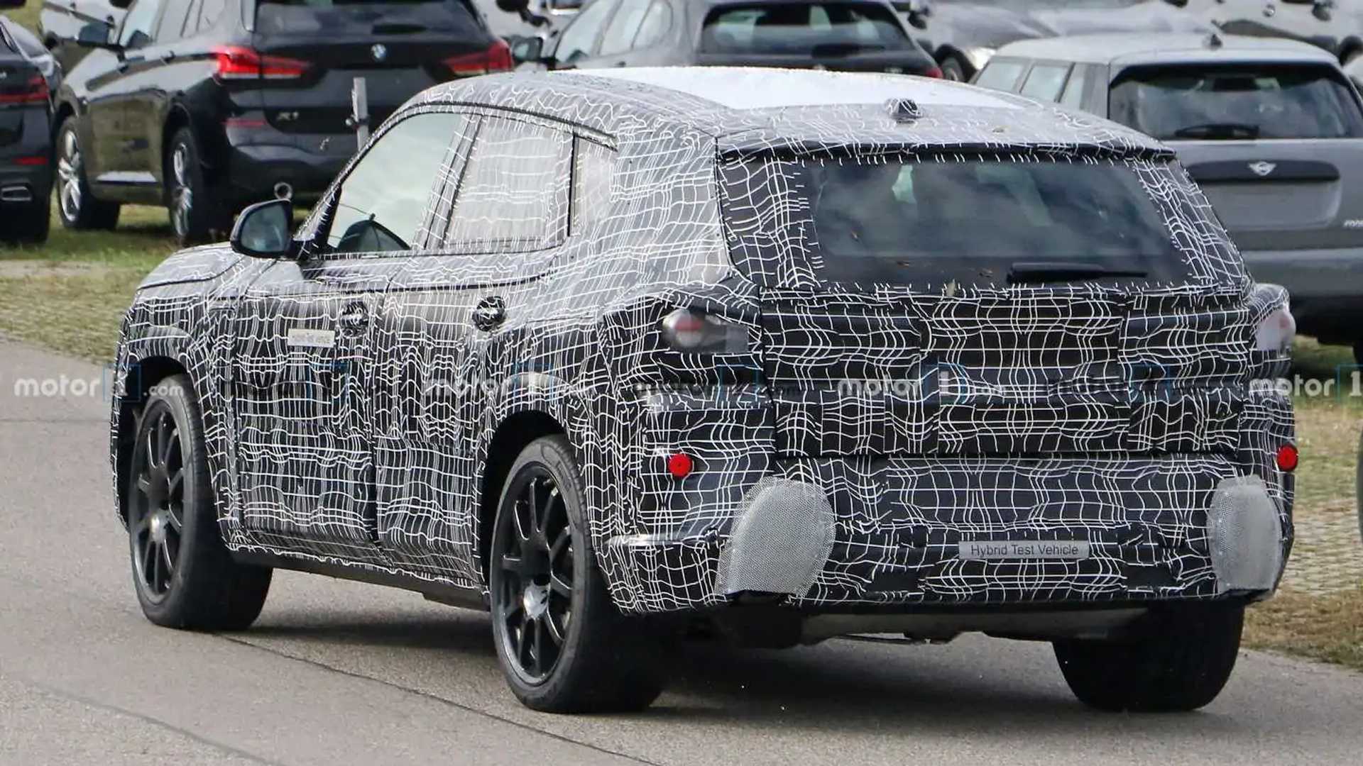 BMW X8 erwischt: Edel-SUV zeigt sich sehr eigenständig