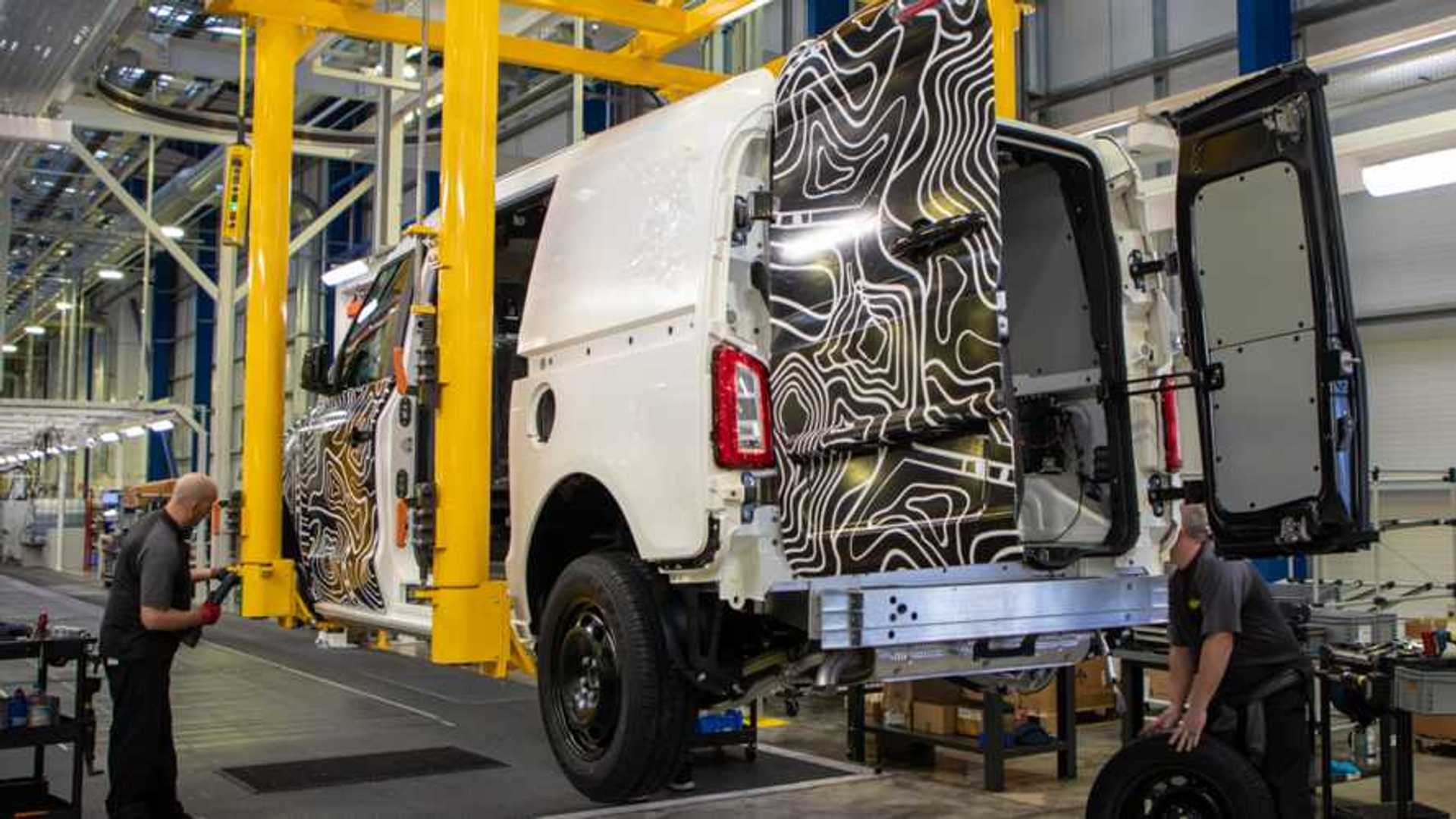 UK commercial vehicle production up by almost a quarter in January