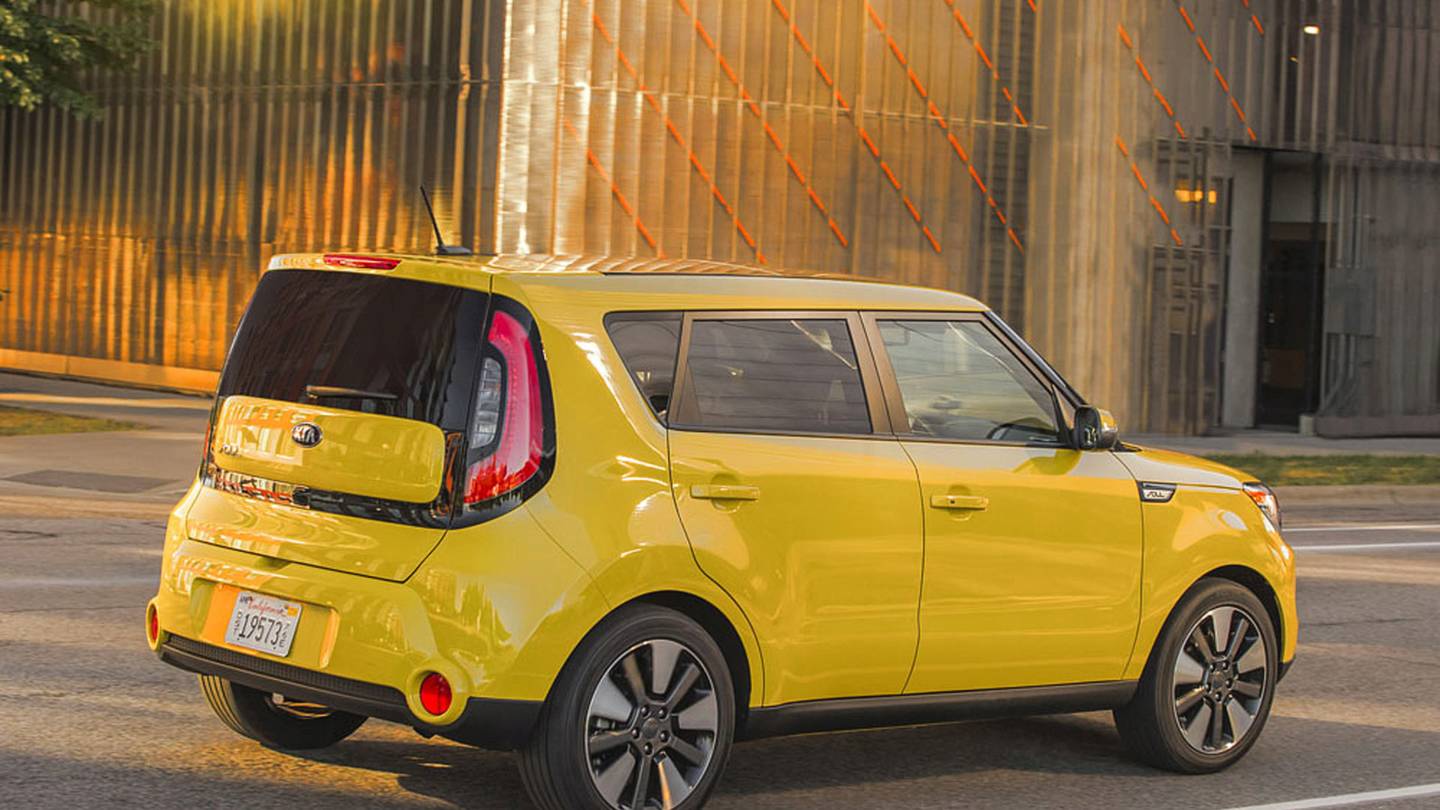It’s Boxy, But It's Good. The 2016 Kia Soul! - Review