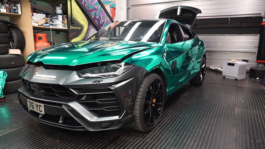Lamborghini Urus Photo Galleries | Motor1.com