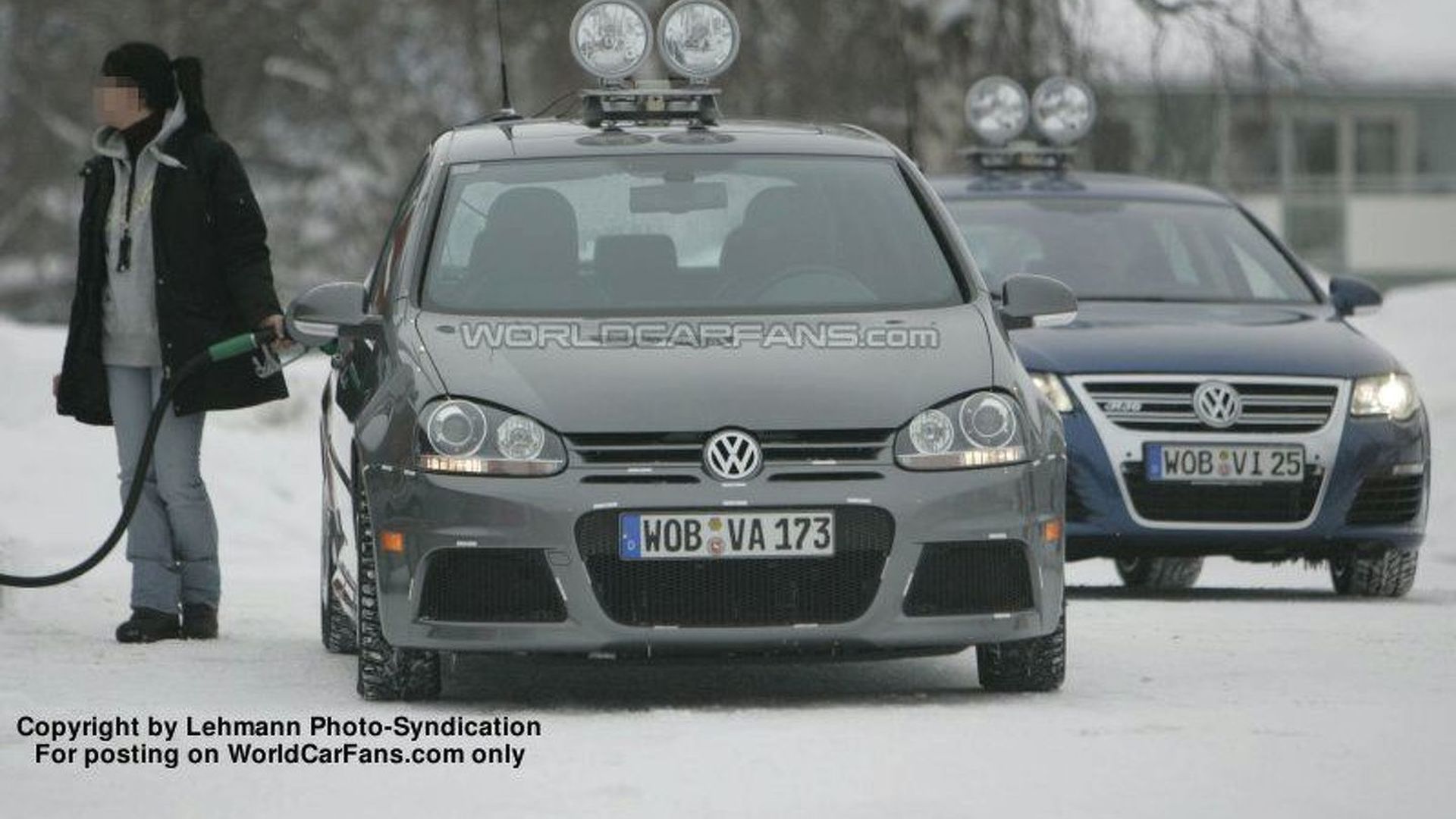 SPY PHOTOS: VW Golf R36 | Motor1.com Photos