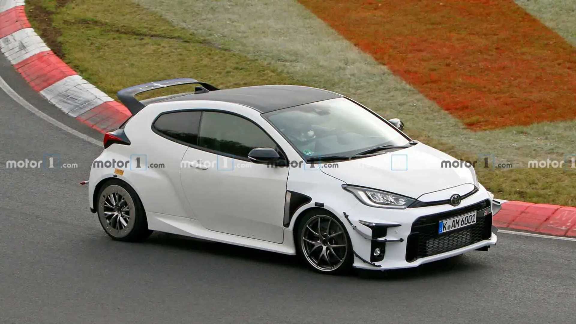 Toyota GR, al Nurburgring sta girando una versione ancora più estrema