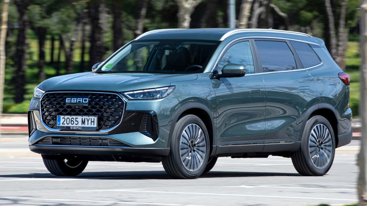 EBRO s800 TGDI 147 CV: a prueba un 7 plazas barato y de calidad