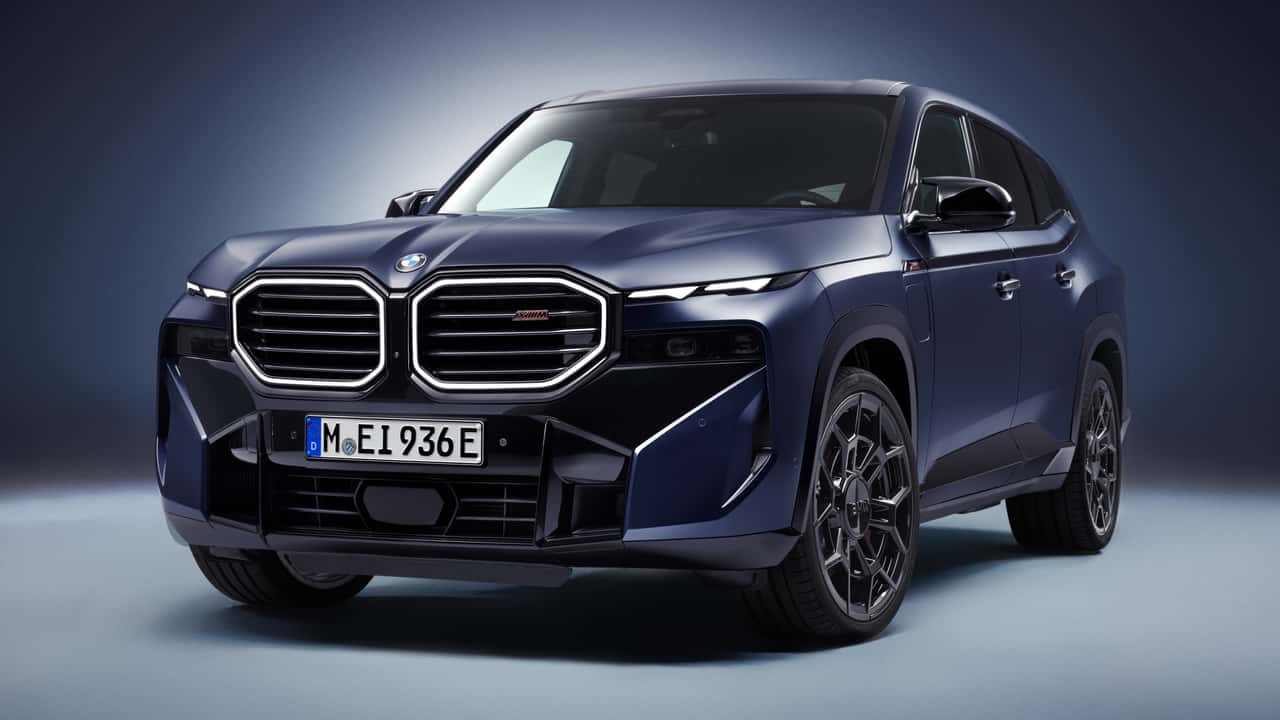 BMW, baz XM'e veda etti!