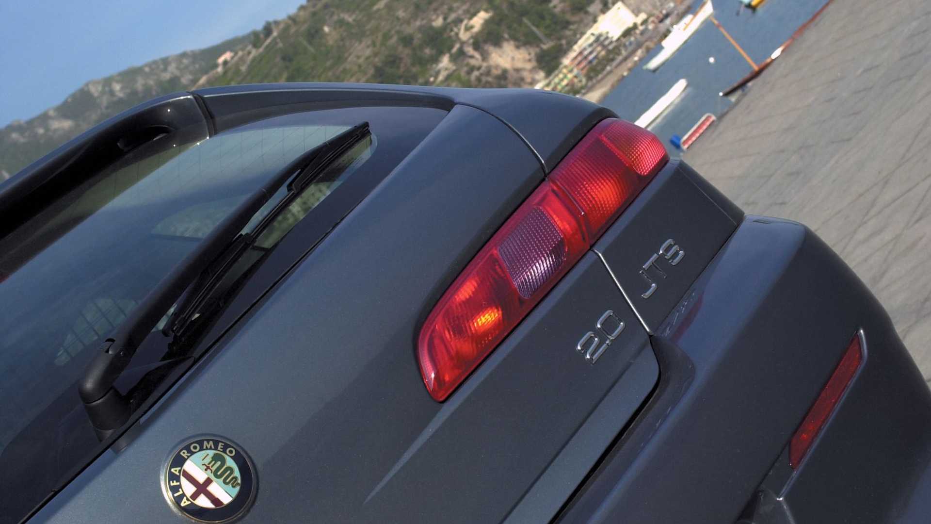 Alfa Romeo JTS, los primeros gasolina de inyección directa de la marca