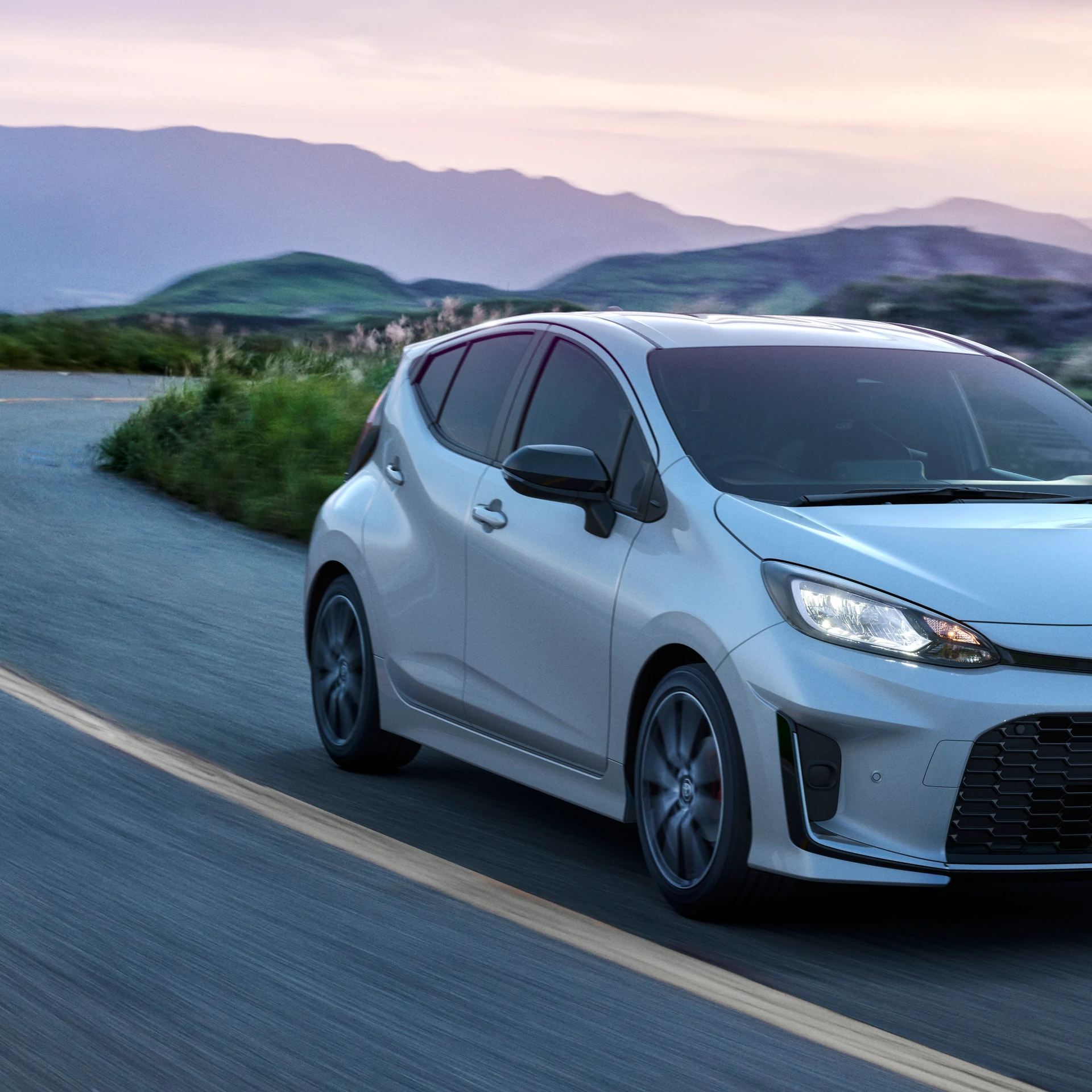 2023 Toyota Aqua GR Sport a merhaba deyin