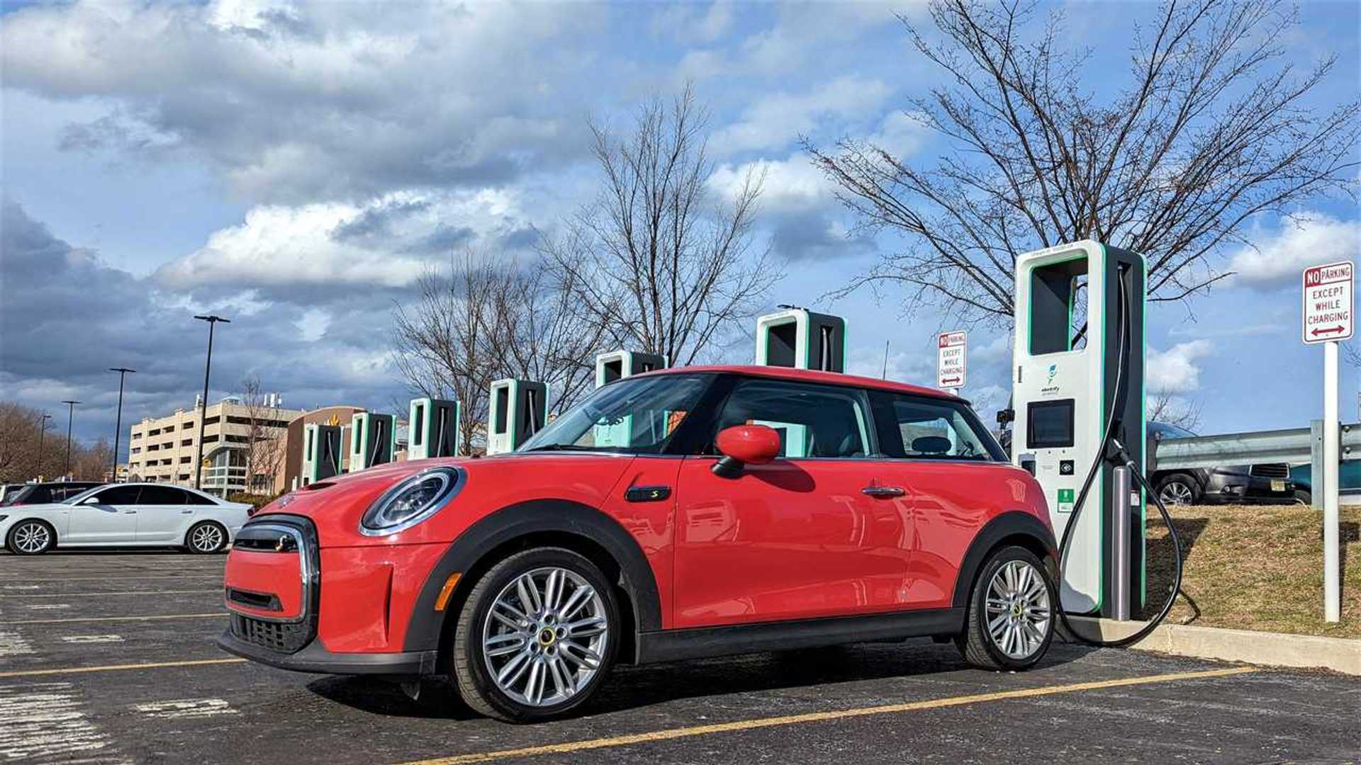 2022 MINI Cooper SE 70-MPH Range Test