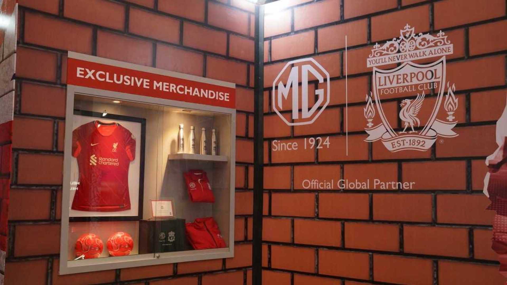 Kualitas Liverpool FC Tergambar dalam MG HS LFC Limited Edition