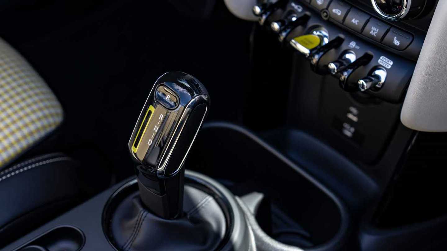 Mini Cooper SE Convertible Prototype First Drive: Driving The Droptop ...