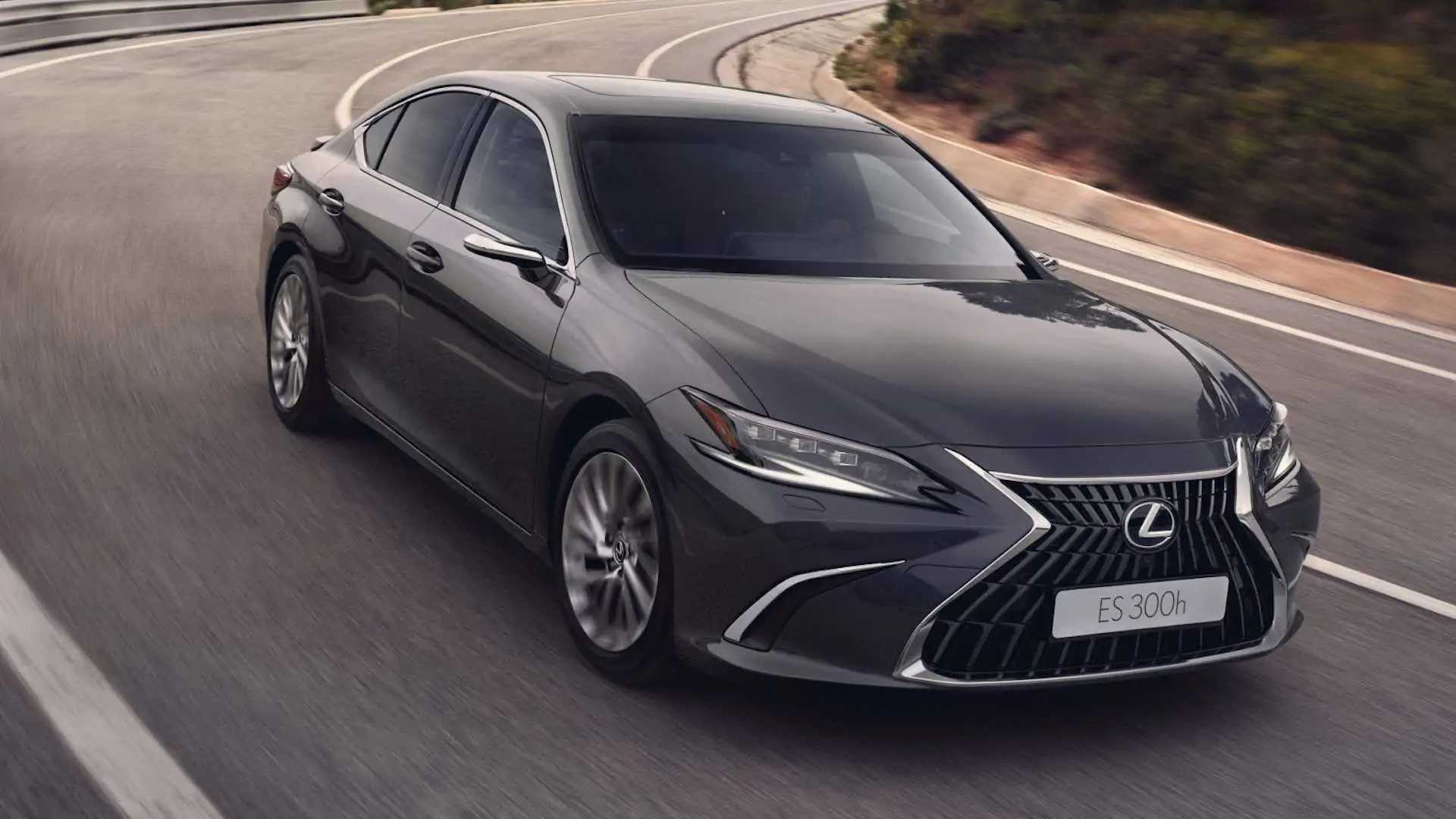 Lexus model isimleri ne anlama geliyor?