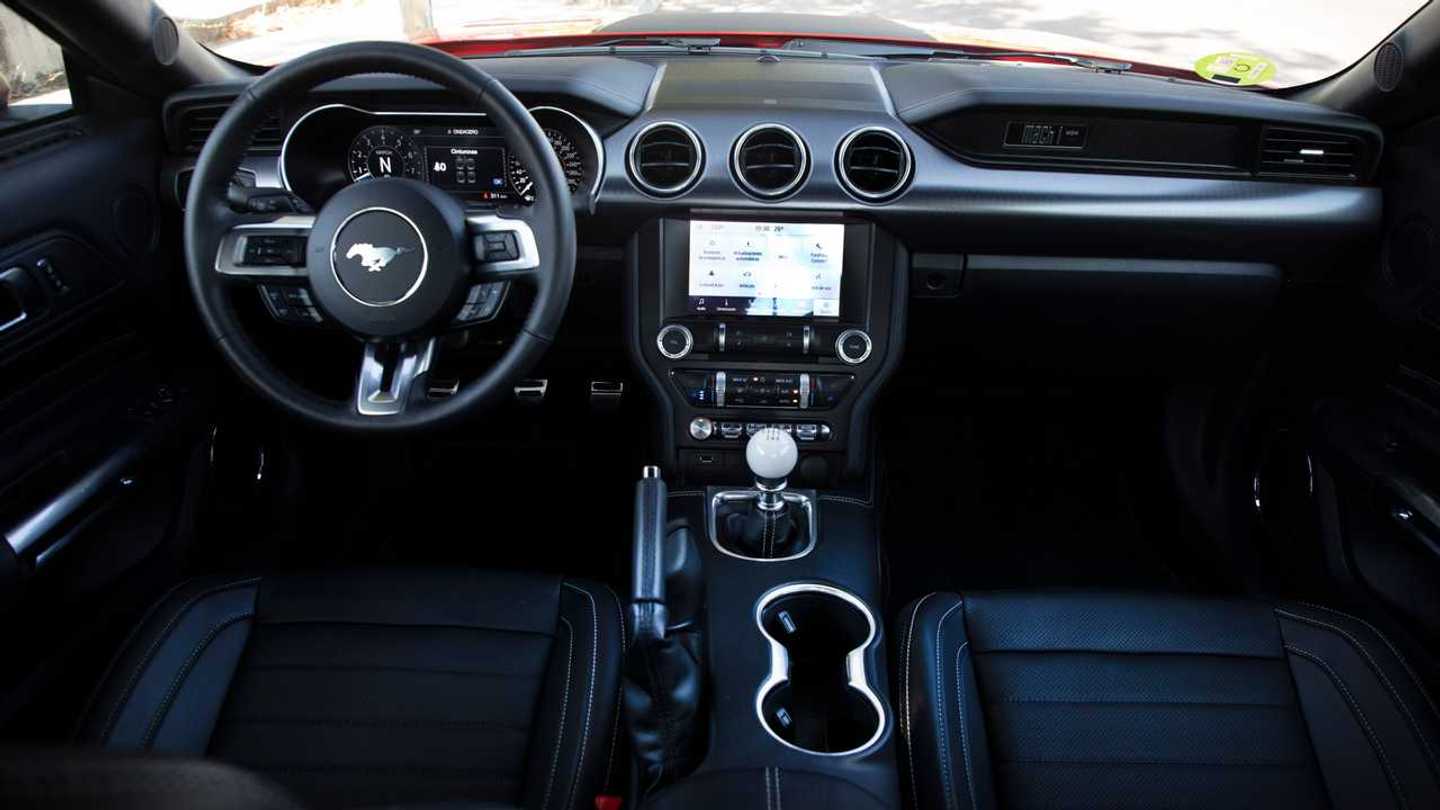 Ford Mustang Mach 1, a prueba: un V8 de los que ya no quedan