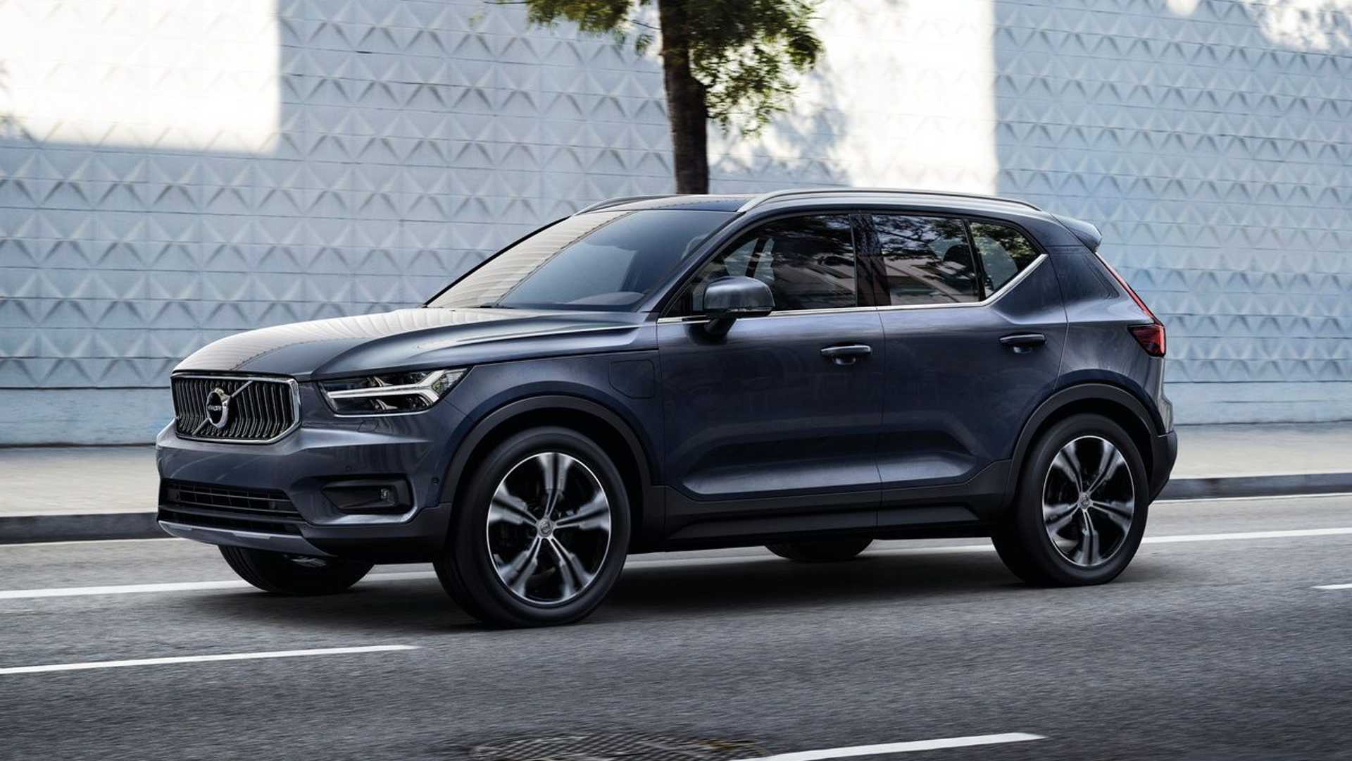 Volvo XC40 híbrido ganha novas versões com preço inicial de R$ 244.950