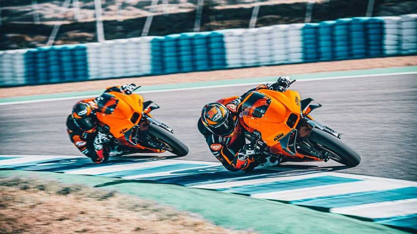 KTM RC 8C 2022 Berteknologi MotoGP, Bakal Sangat Liar di Jalanan