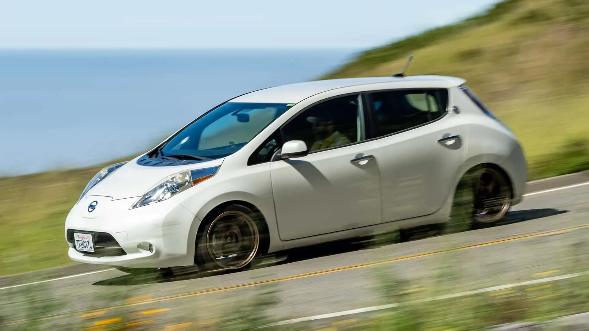 This Nissan Leaf Hides a 13 000 RPM Superbike Engine. Meet the Man Who Built It