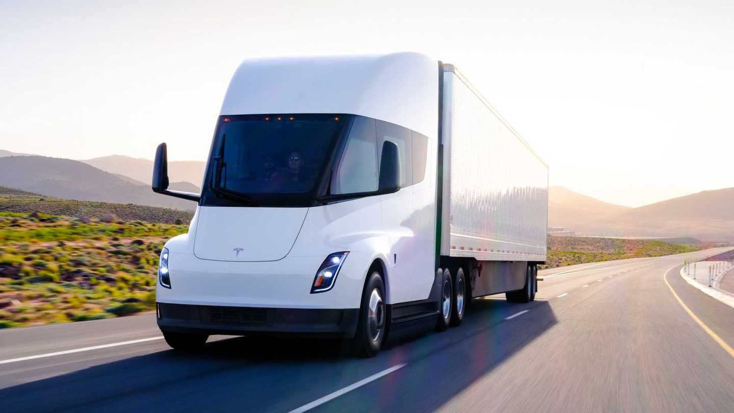 Tesla Semi Website Updated: Refreshed Specs, No More Orders?
