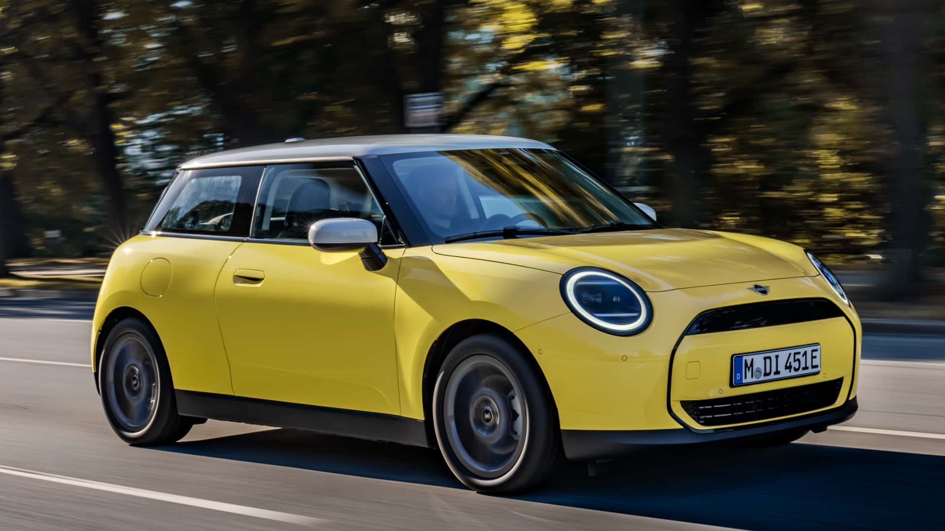 Reino Unido em fevereiro: Mini Cooper lidera e Ford Puma despenca