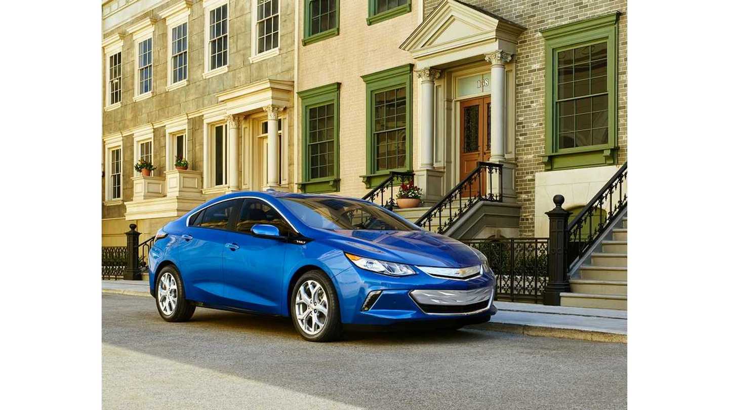 Finally: Next Generation 2016 Chevrolet Volt Debuts - Full Specs