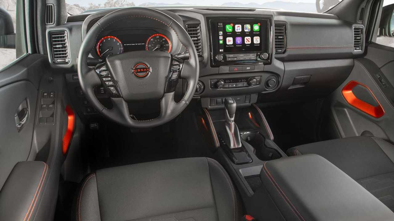 Nissan Frontier 2022 Interior