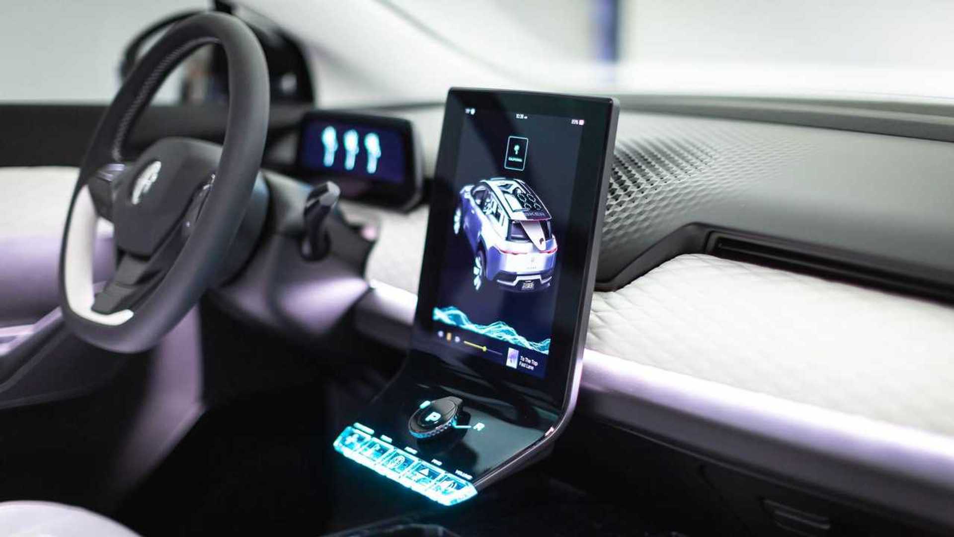 Fisker Ocean, "çarpıcı" ekran tasarımı ile herkesi büyüleyecek