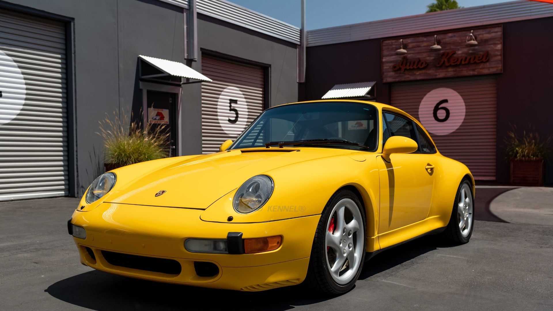 1996 Porsche 993 911 Carrera C4S Makes The World Flat | Motorious
