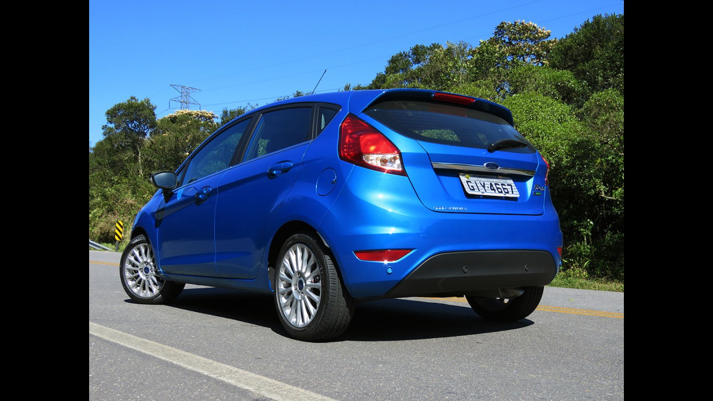 Teste CARPLACE: Fiesta EcoBoost e up! TSI, os 1.0 turbo vieram para ficar
