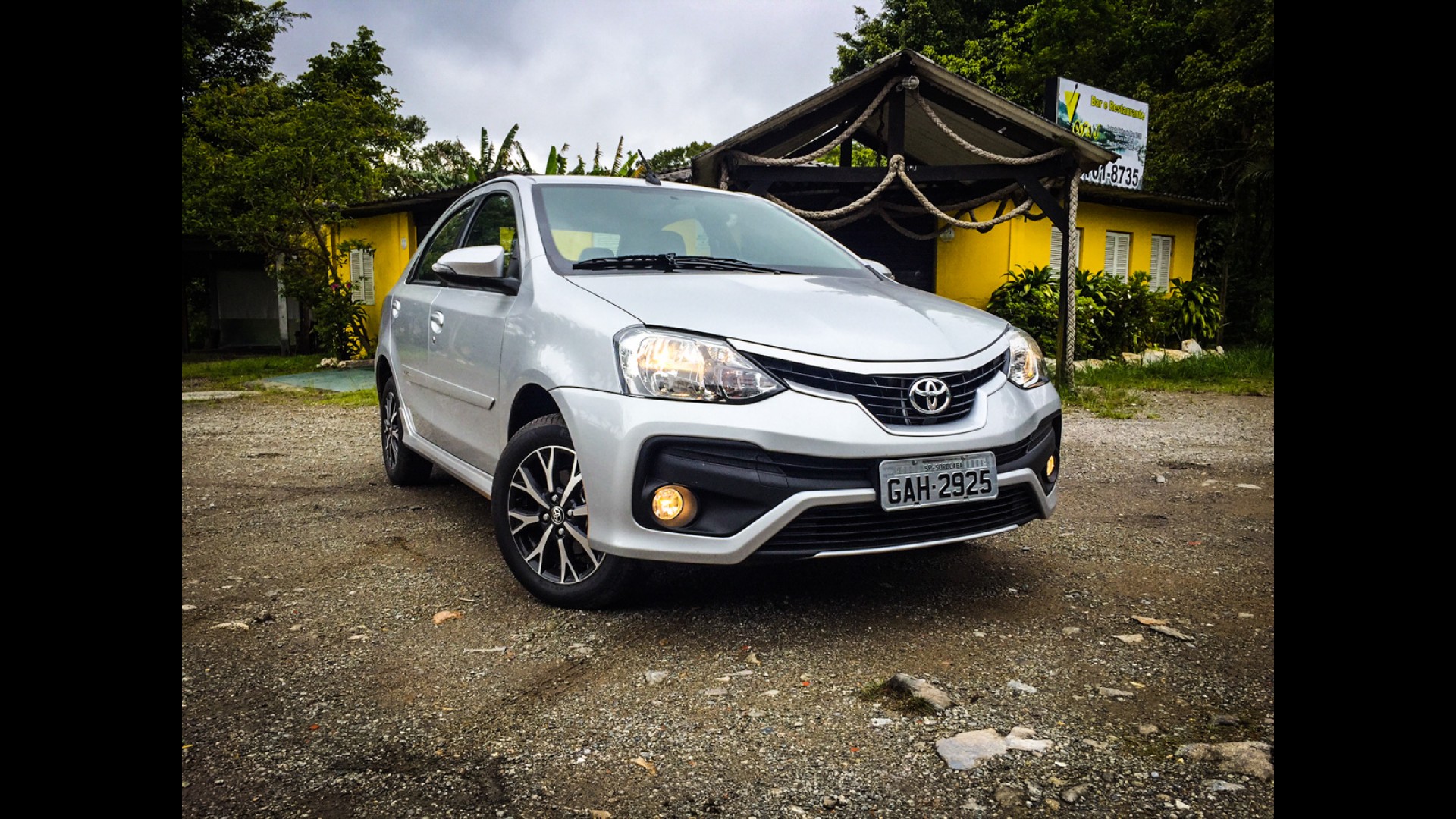 Toyota Etios Sedan ganha kit GNV certificado por R$ 5.360