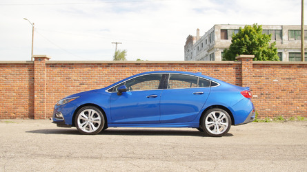 Chevrolet Cruze News and Reviews | Motor1.com