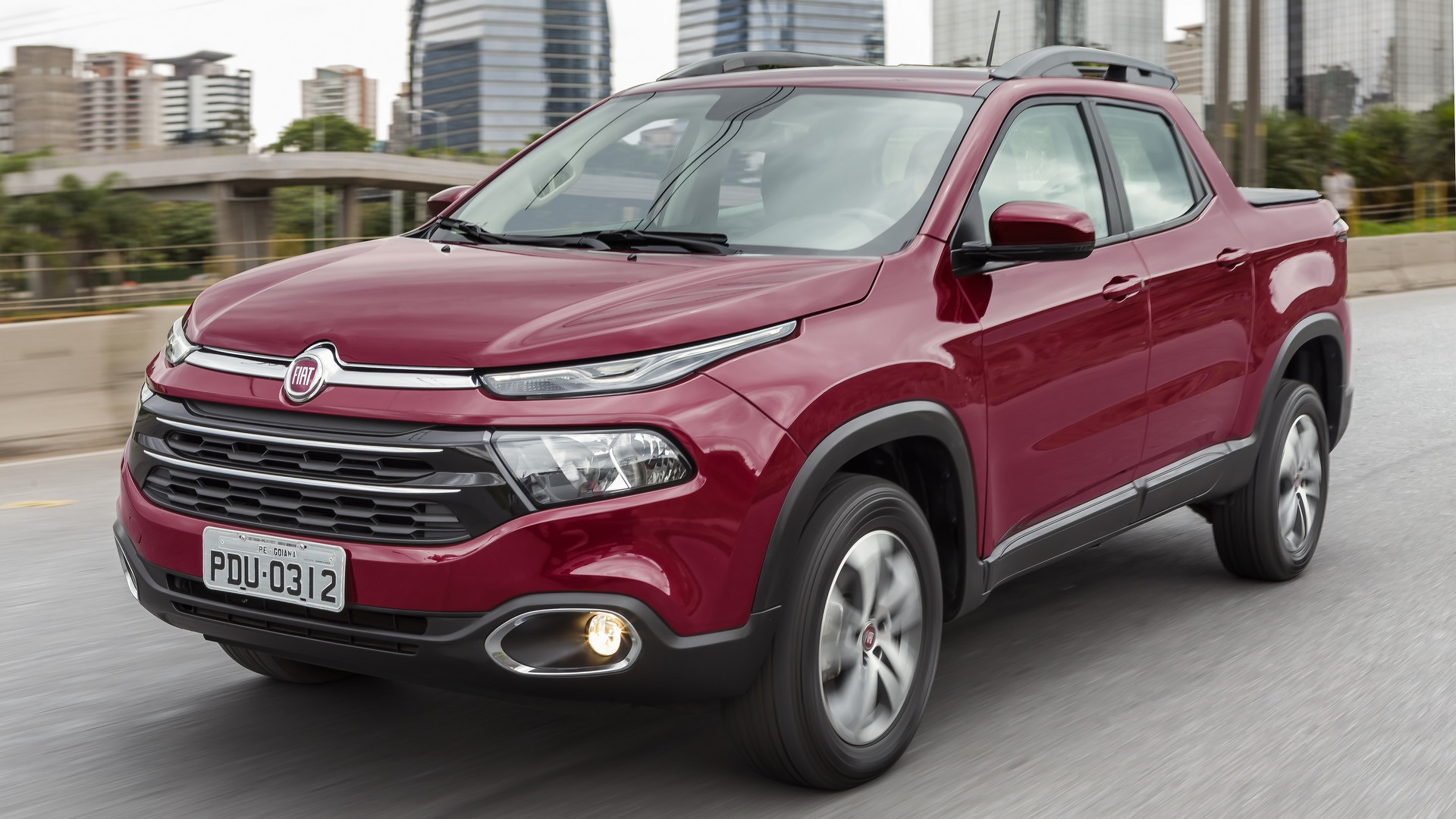 Fiat Toro deve ser vendida nos EUA, Ralph Gilles dá a entender